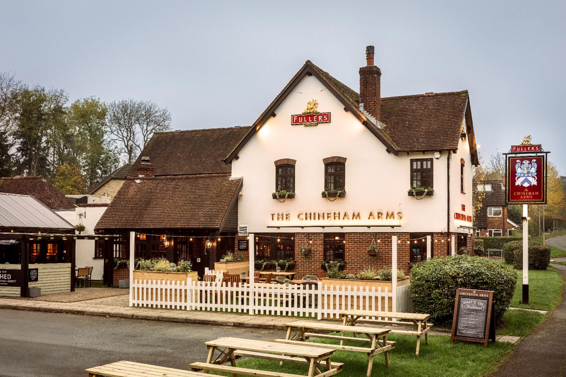 Contact The Chineham Arms for a warm welcome, superb drinks, and fresh ...