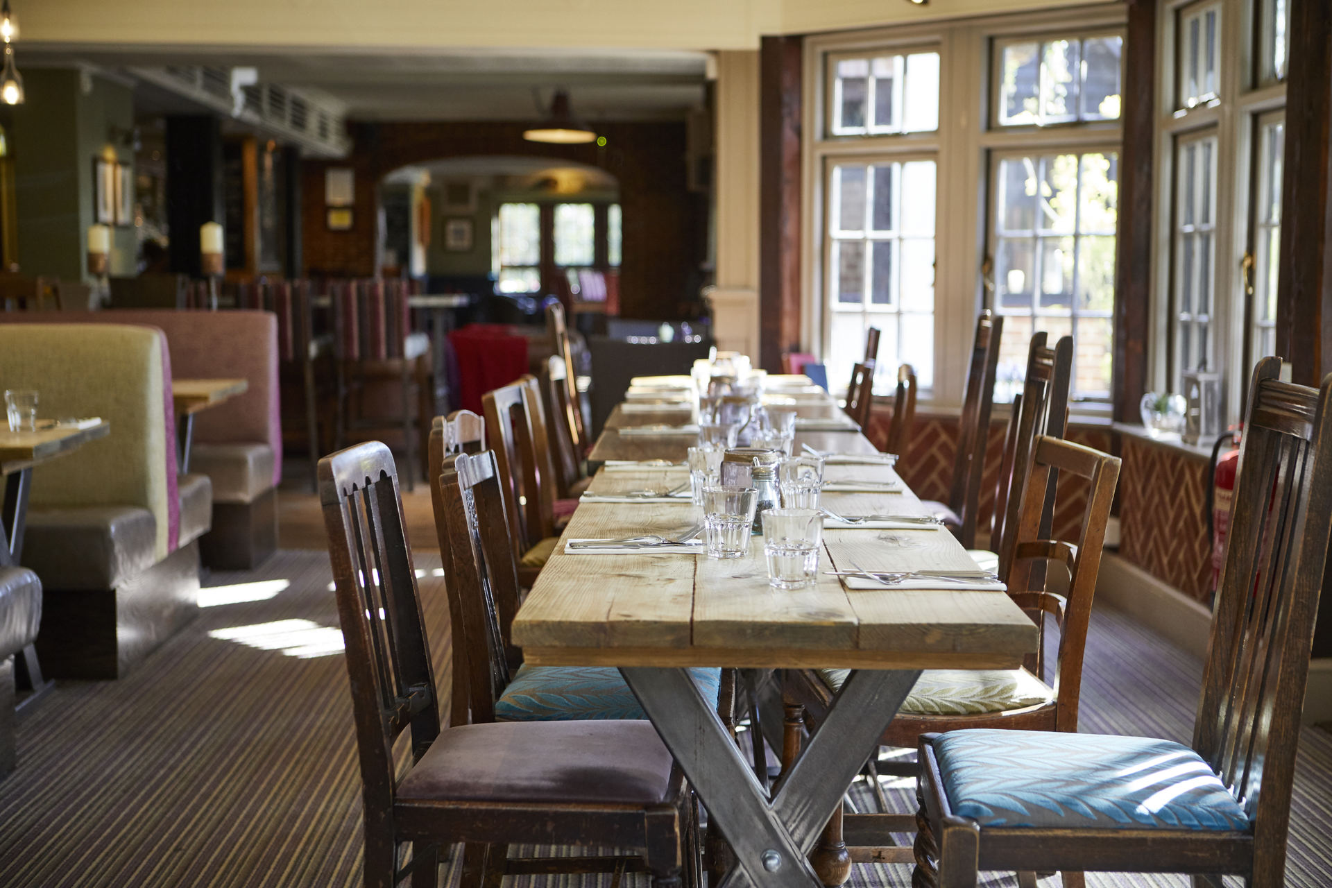 Take a 360 tour of The Chineham Arms Pub and Restaurant in Chineham