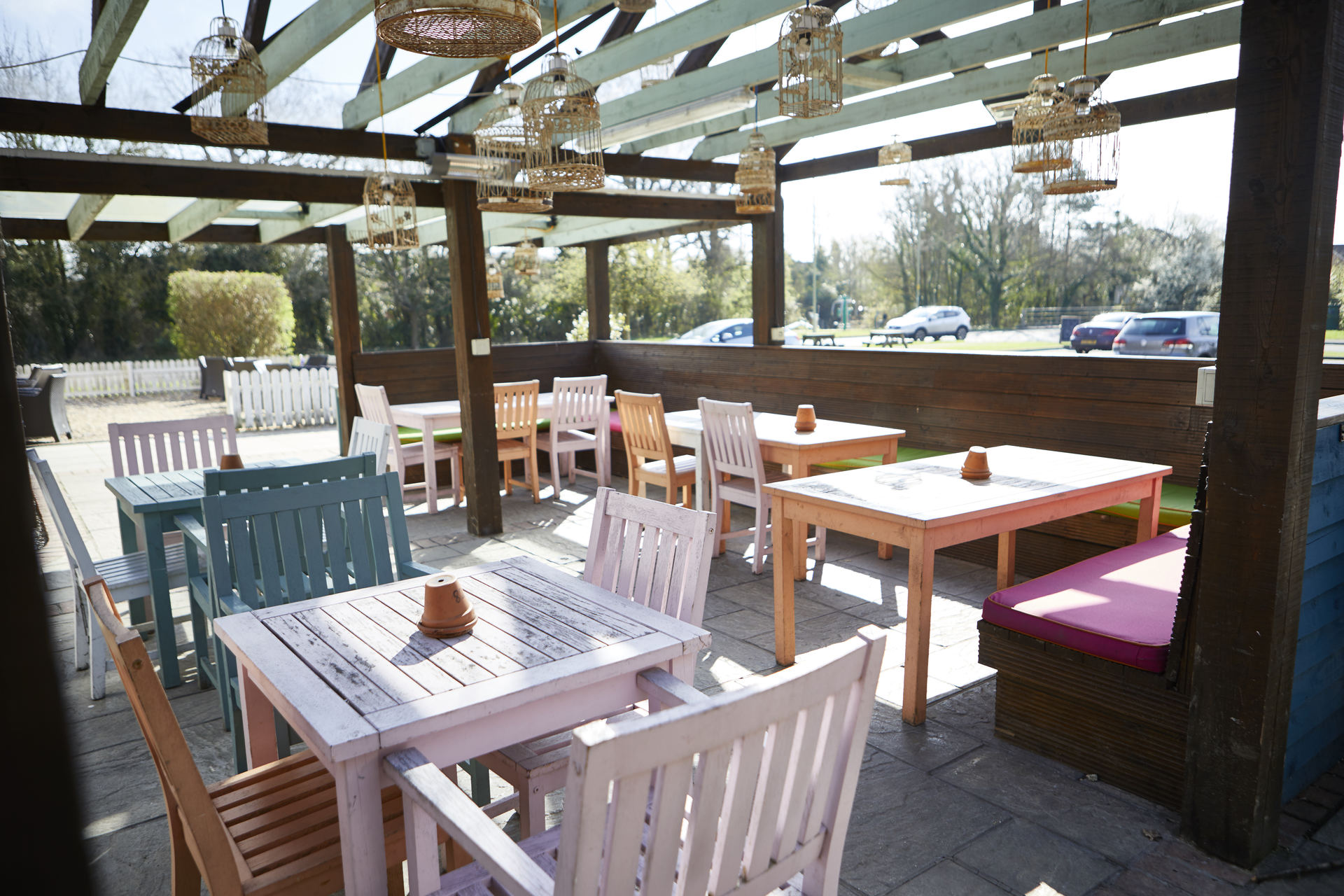 Chineham Arms - Fuller's Pub and Restaurant in Chineham