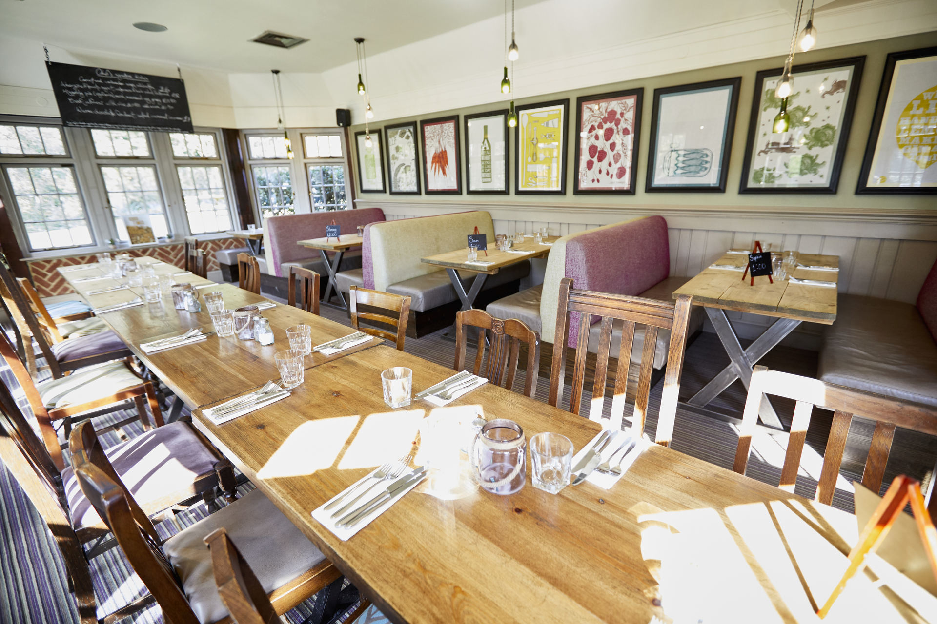 Book Conference, Function & Private Event Rooms in Chineham